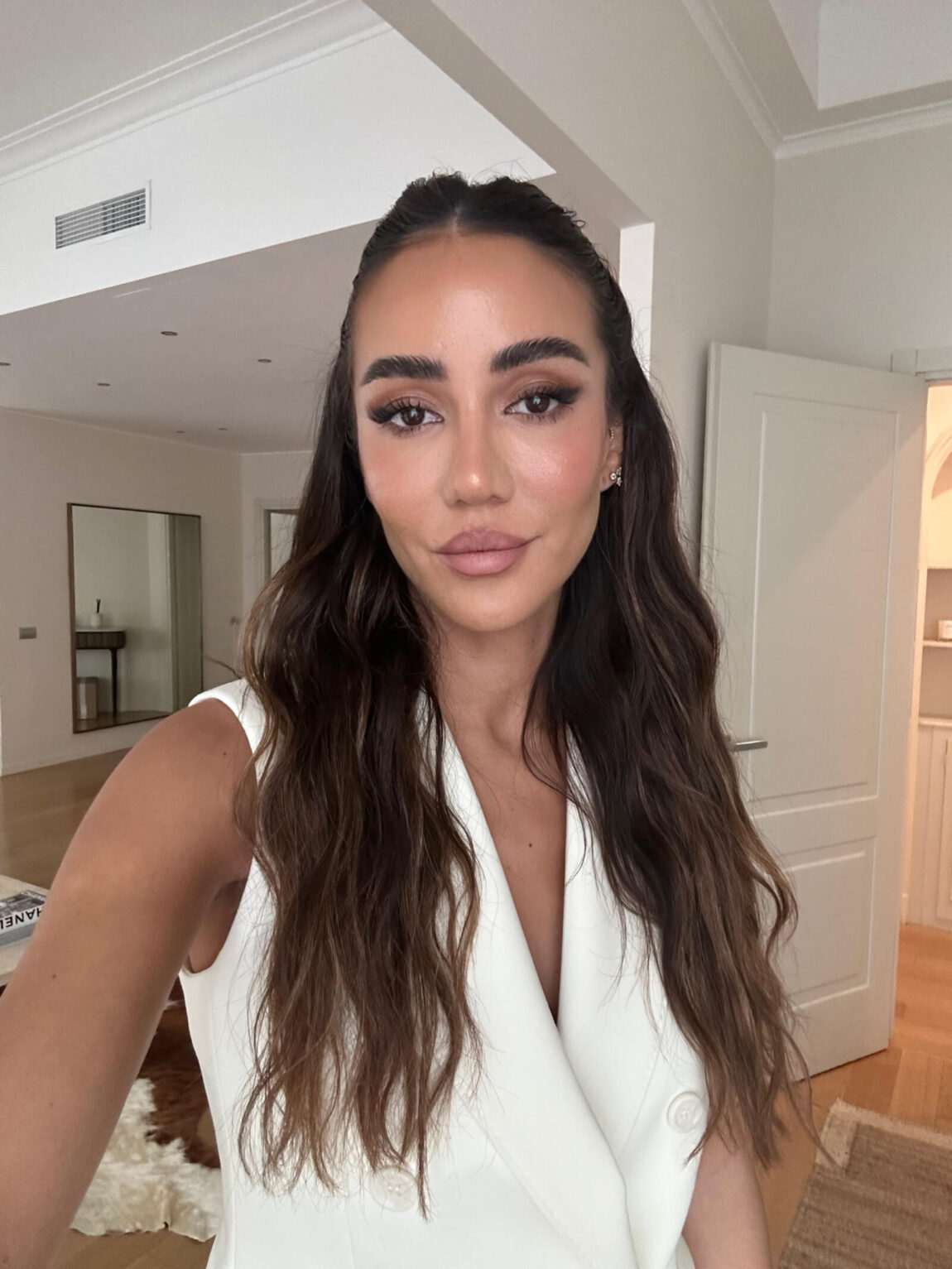 Latte Makeup Trend | Glam & Glitter