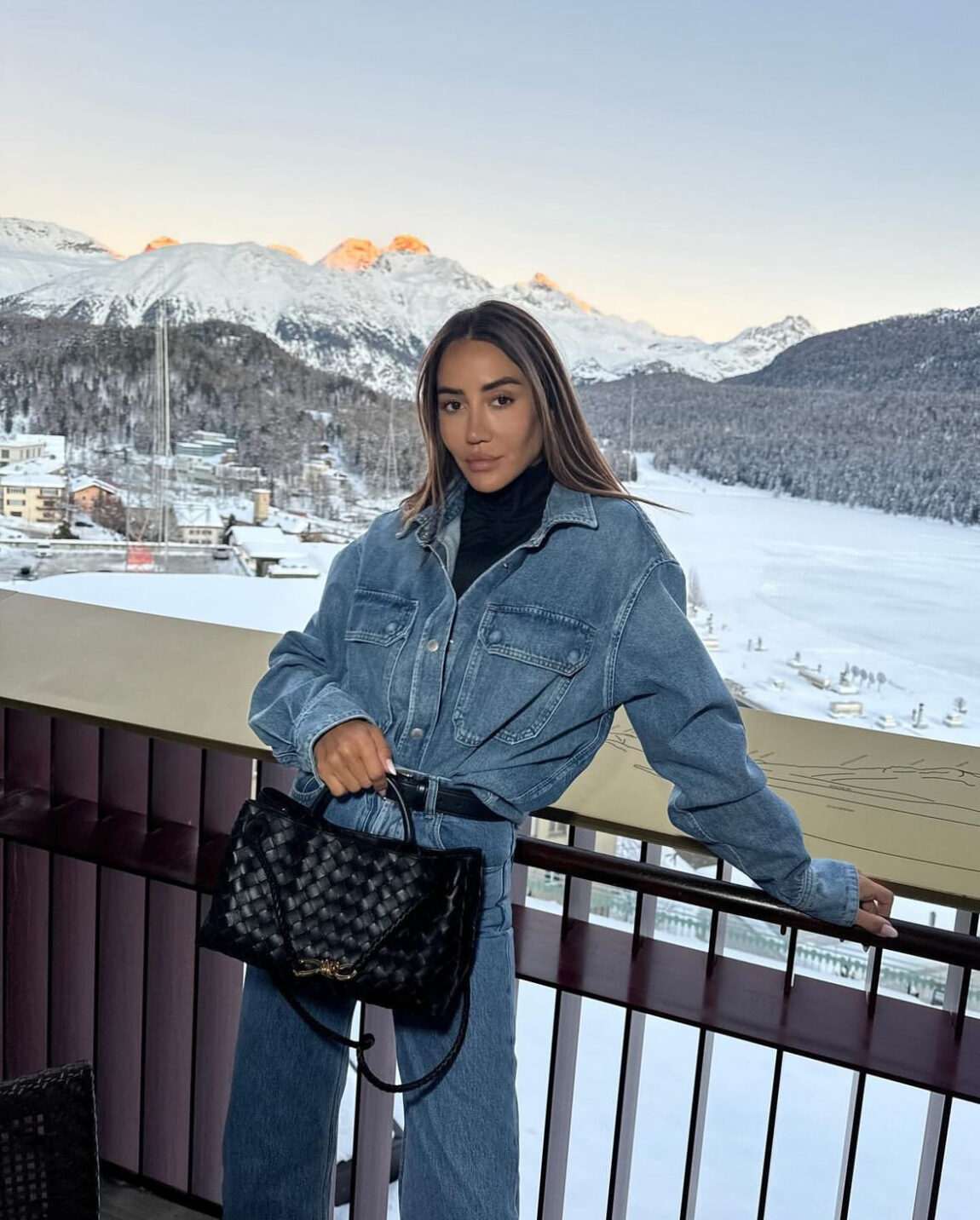 HOW TO WEAR THE TREND: DOUBLE DENIM | Glam & Glitter