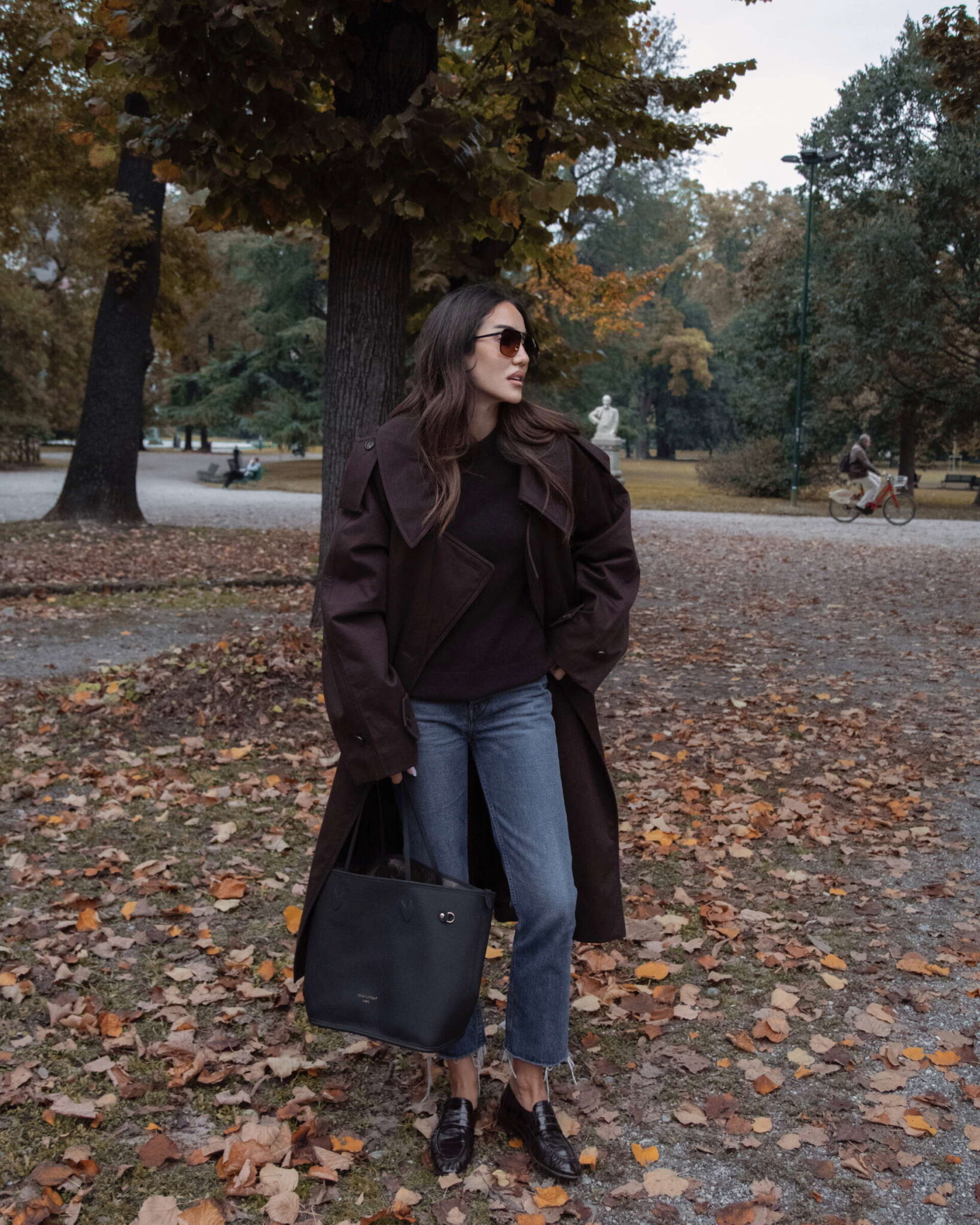 LOUIS VUITTON NEVERFULL INSIDE OUT BAG REVIEW | Glam & Glitter