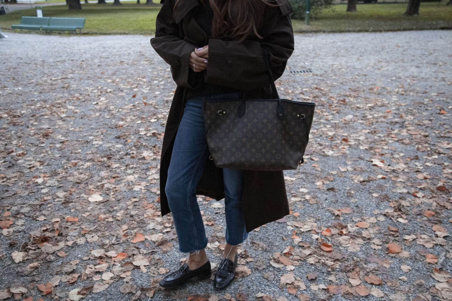 LOUIS VUITTON NEVERFULL INSIDE OUT BAG REVIEW | Glam & Glitter